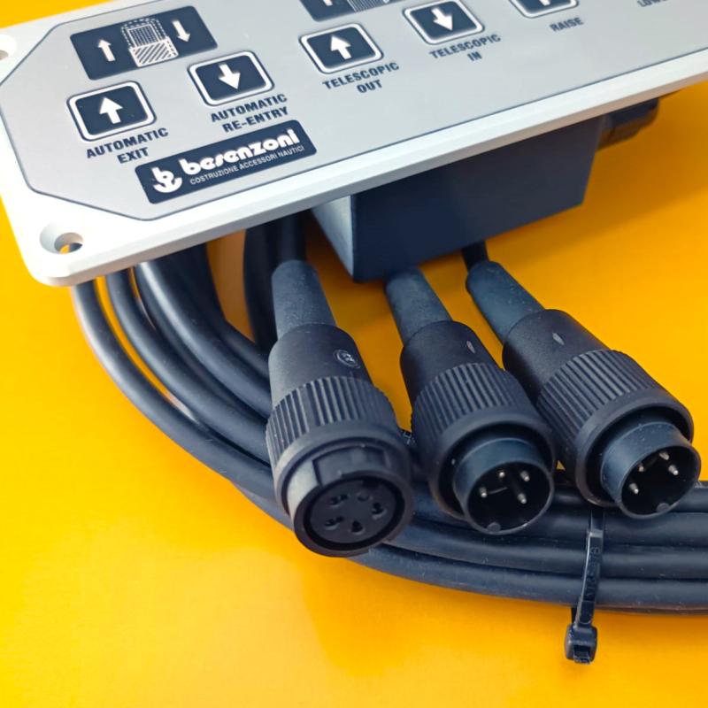 Besenzoni® - 6BM99055 Pannello Comando Pozzetto 7 tasti Versione Seriale RS 485 | L'altraranda